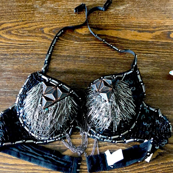 Intimates & Sleepwear | Black And Silver Detailed Reversible Bra | Poshmark